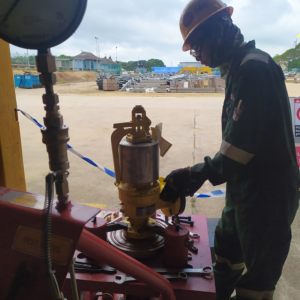 Valve Maintenance - Dataran Elektra